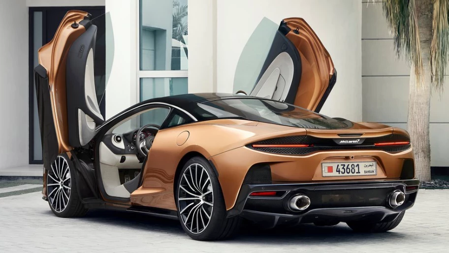 Mclaren GT Price, Variants, Images and Features