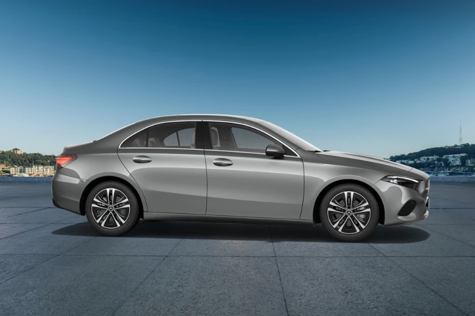 Mercedes A Class Limousine A 200D - Features & Specs